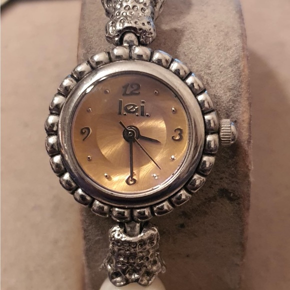 lei | Accessories | Vintage Lei Silver Beaded Stretch Bracelet Womens ...